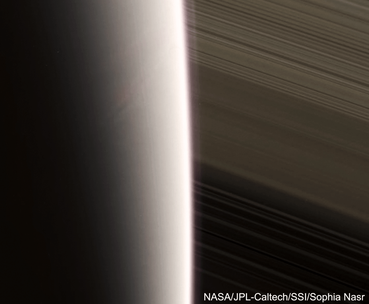 Whacky Things with Saturn’s Atmosphere and its Rings – The Astropartigirl